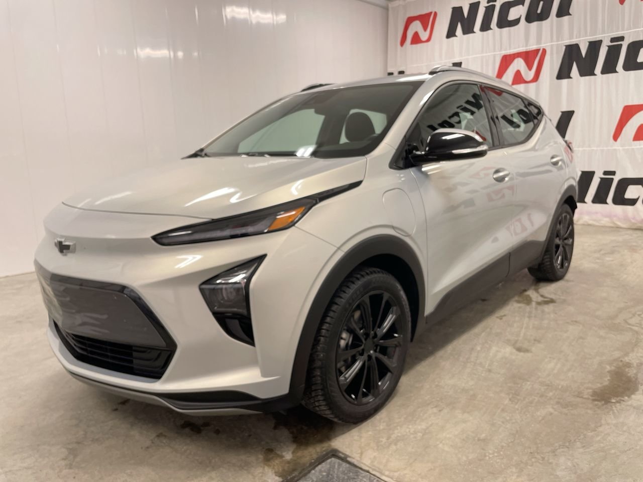 Used 2023 Chevrolet Bolt EUV with 12,908 km for sale at Otogo