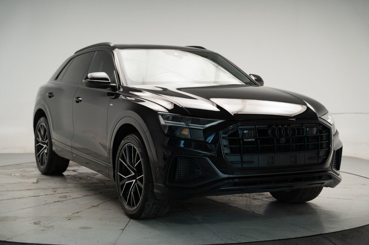 Used 2021 Audi Q8 with 45,392 km for sale at Otogo
