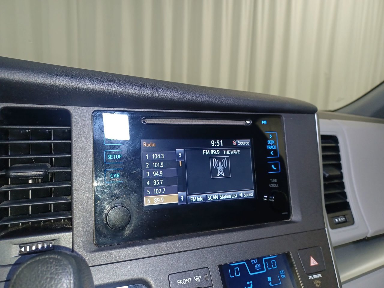 2015 Toyota Sienna BASE | #S10665A | Steele Chevrolet Buick GMC in ...