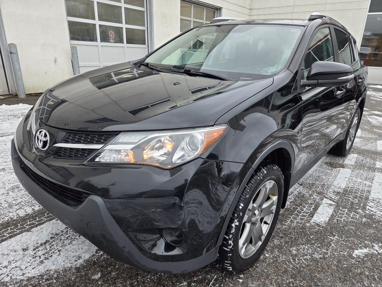 Toyota RAV4 2015 usagé de 179 004 km à vendre chez Otogo