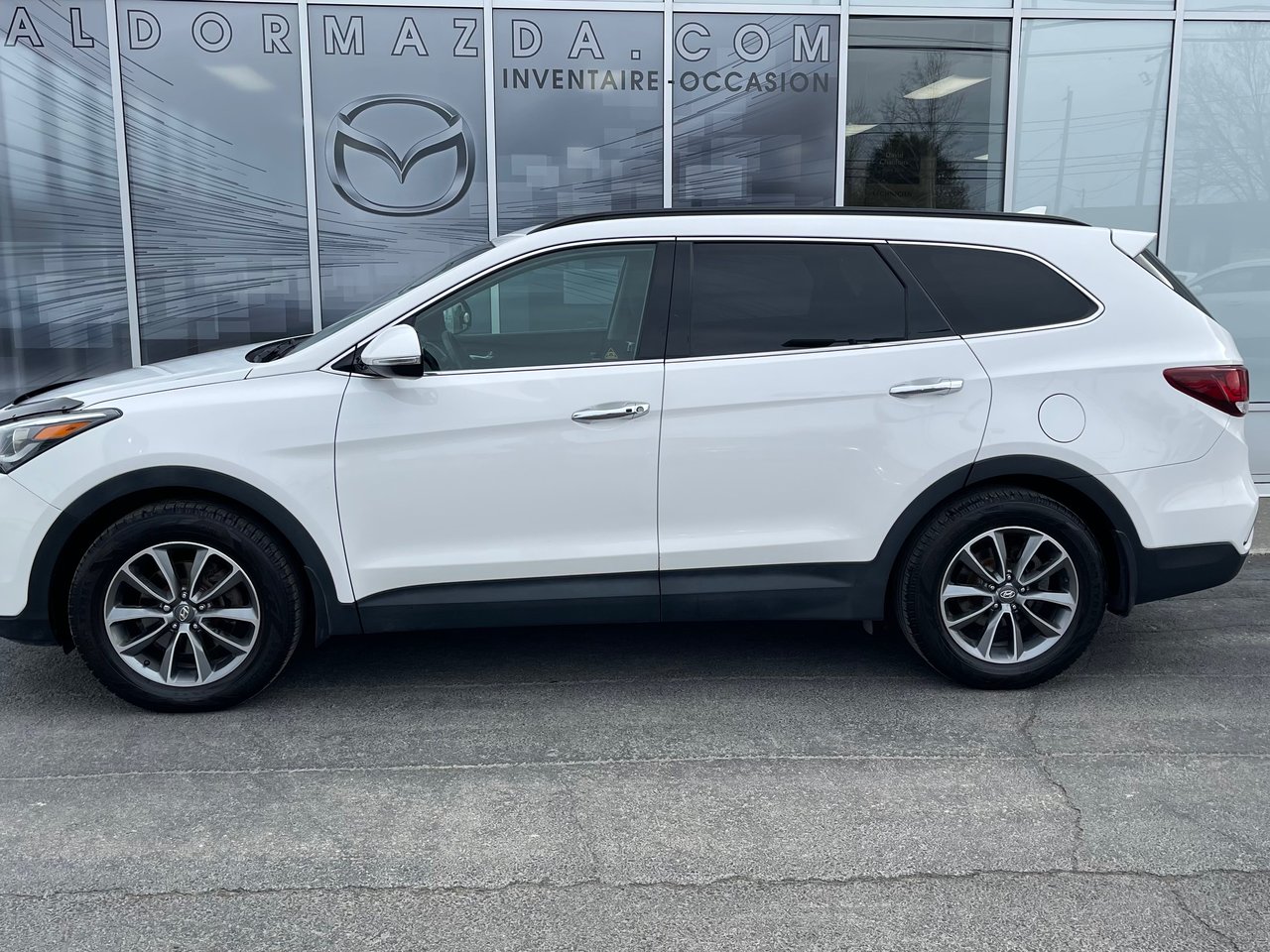 Hyundai Santa Fe XL usagé et d’occasion à vendre | Otogo