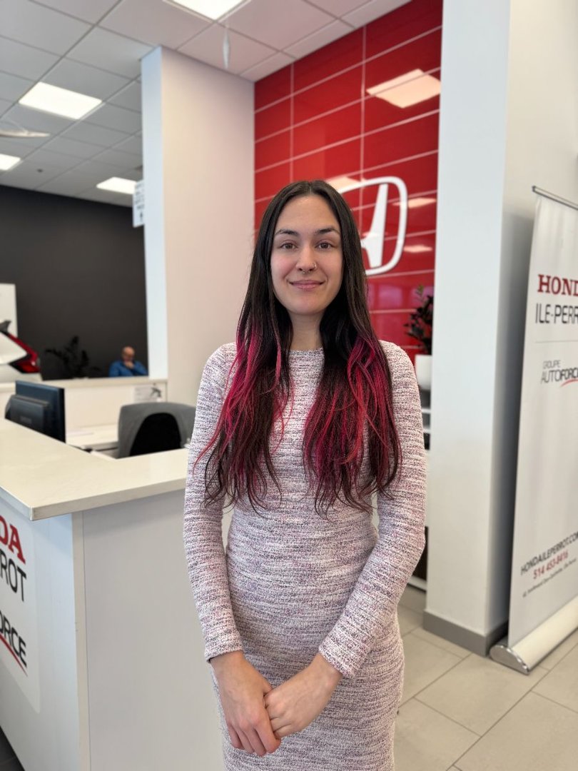 Alexandra Pharand: The Confidence of Proudly Wearing the “H”