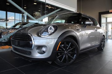 MINI Brossard | Concessionnaire MINI