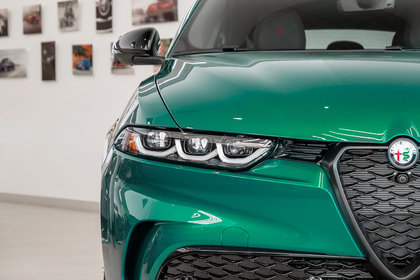 Scotti Alfa Romeo in Montreal | 2024 Alfa Romeo Tonale PHEV Veloce ...