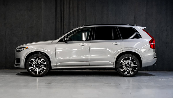 Volvo XC90 2023 PLUS DARK SILVER DAWN - Pictures