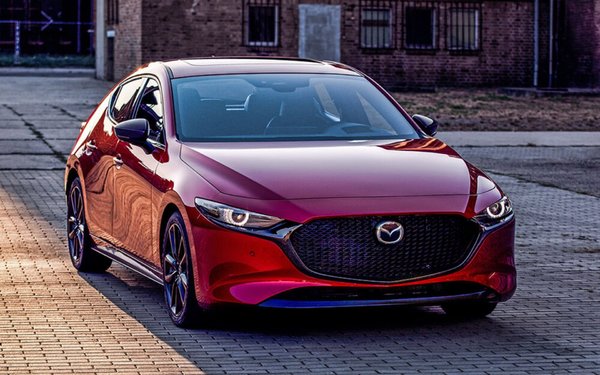 401 Dixie Mazda | 2024 Mazda3 Sport Trims in Mississauga