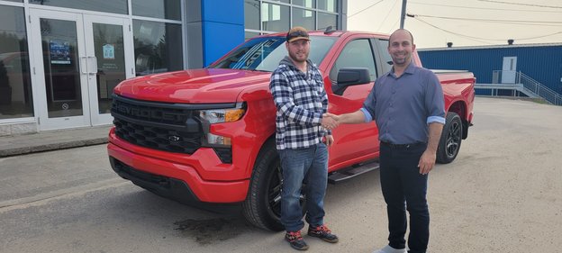 Automont Chevrolet Buick GMC | Maxime Grenier says 2023 Chevrolet Silverado