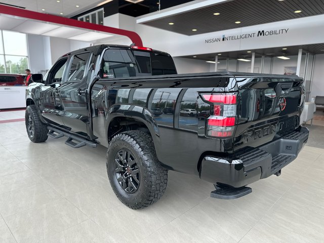 2023 Nissan Frontier SV Midnight 4X4 Crew Cab ** LIFT KIT 4 POUCES ...