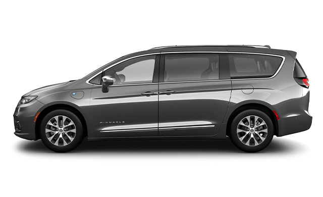 The 2023 Chrysler Pacifica Hybrid Pinnacle | EP Poirier in Paspébiac