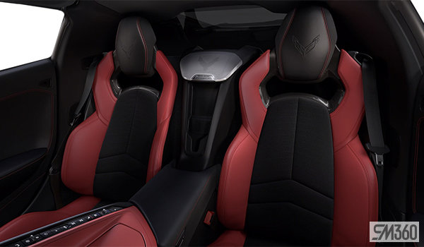 Le Relais Chevrolet | The 2025 Corvette Stingray Coupe 2LT in Montreal