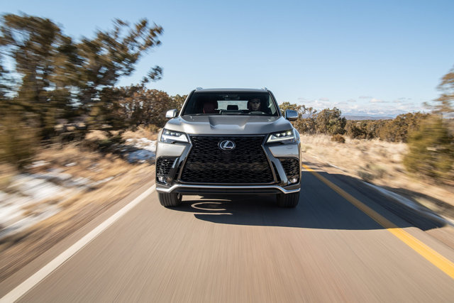 Lexus SUVs: Unleash the Power of Luxury Towing | Erin Park Lexus in ...