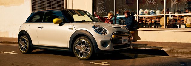 MINI Brossard in Brossard | The MINI Cooper SE 3-Door