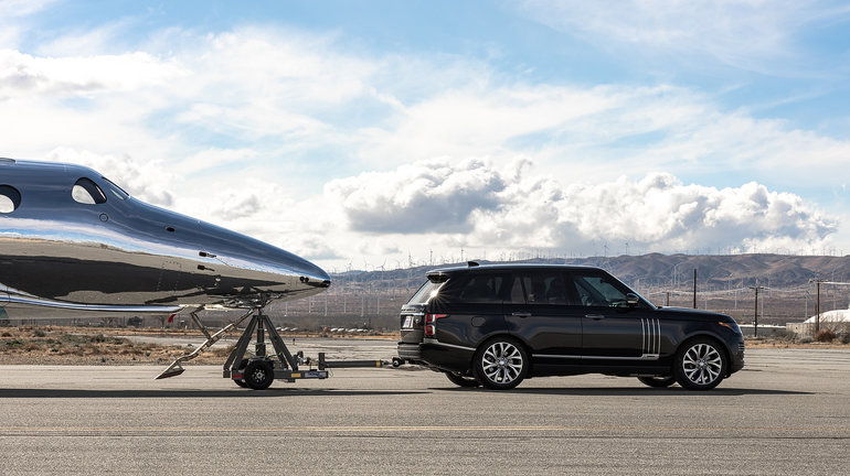 A look at Land Rover and Range Rover towing capabilities and Advanced ...