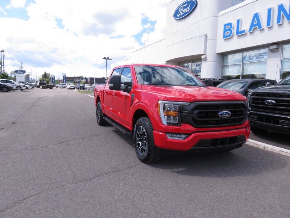 Ford F-150 XLT cabine SuperCrew 4RM 2021 | #u22275 | Blainville Ford à Blainville
