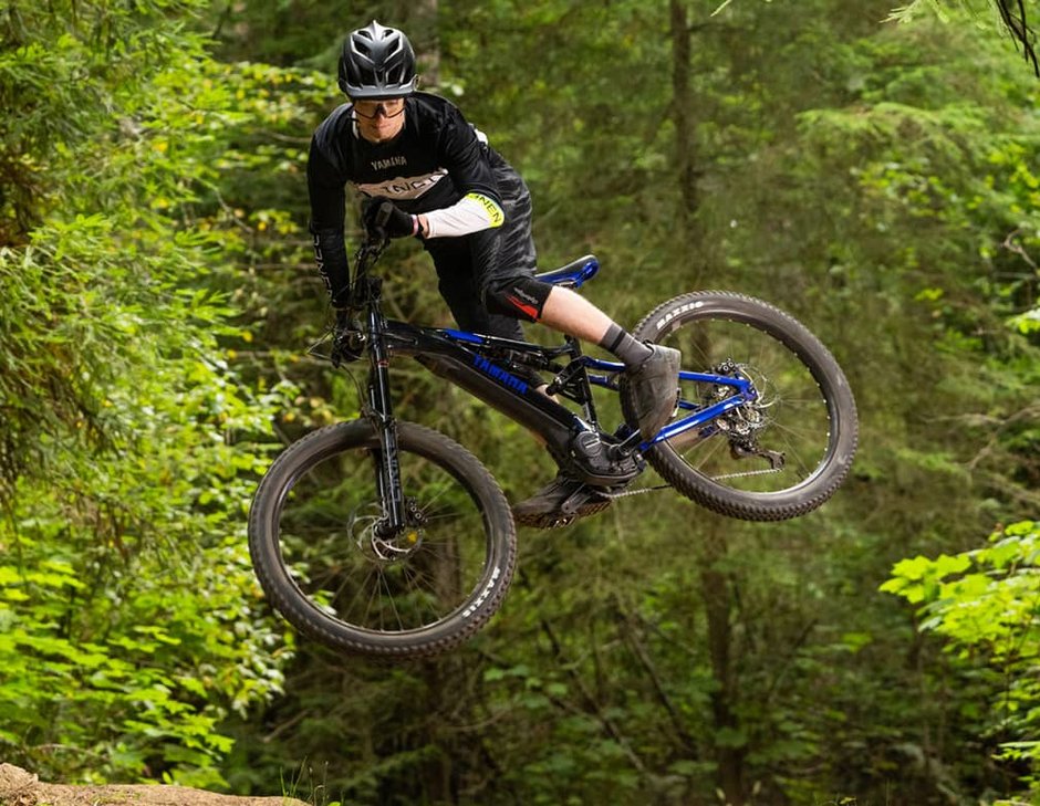 Centre du sport Lac-St-Jean à Alma | YDX-MORO 07Large bleu2023 - $ 6 799