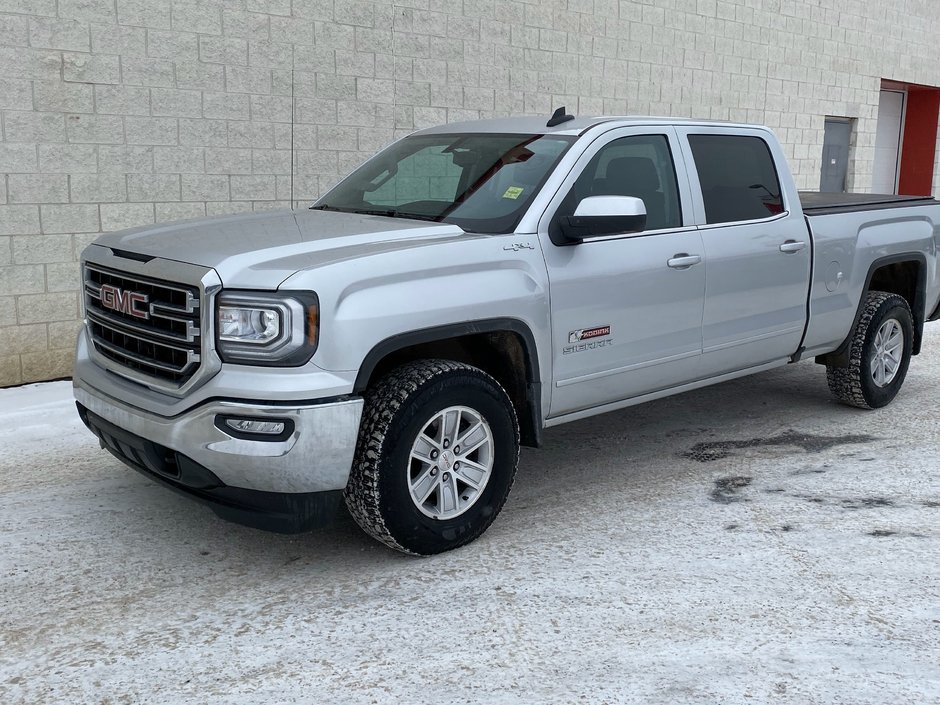 Triple Seven Chrysler | 2017 GMC Sierra 1500 SLE | #314615A