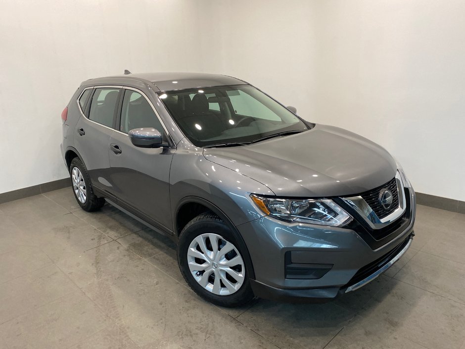 Triple Seven Chrysler | 2018 Nissan Rogue S AWD CVT, Midnight Edition ...