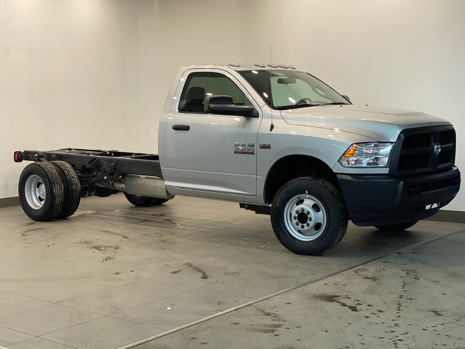 Triple Seven Chrysler | 2018 Ram 3500 CHASSIS CAB ST Reg Cab | #210413