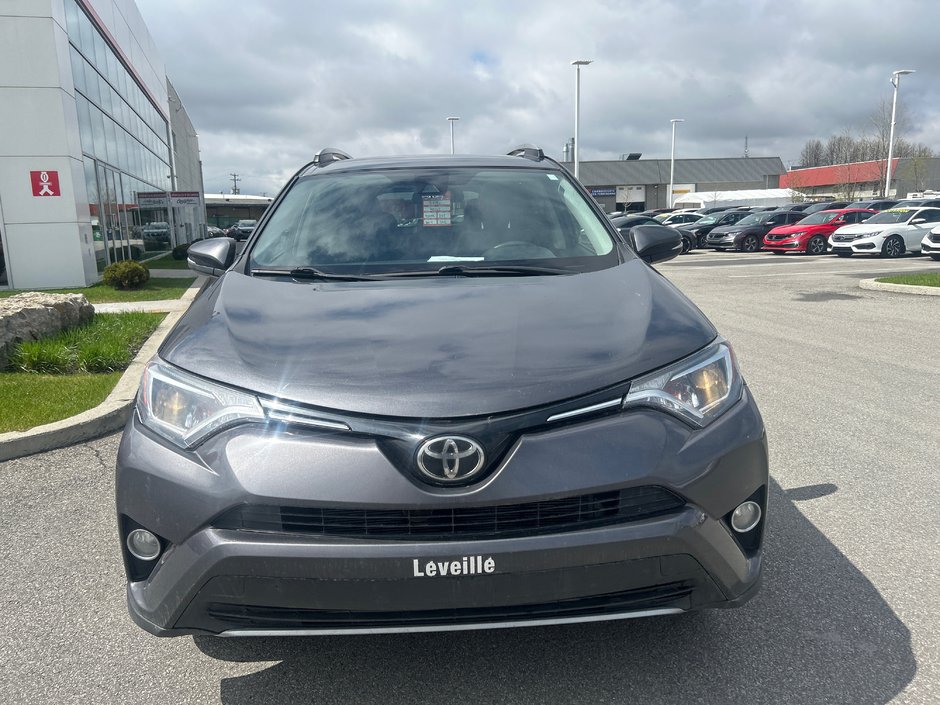 2017 Toyota RAV4 XLE | #B40286 | Honda de Terrebonne