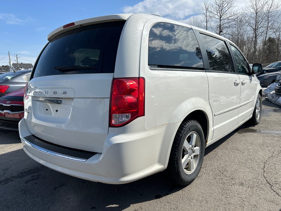 2012 Dodge Grand Caravan SXT | #{stock} | Automobiles Desjardins in Quebec
