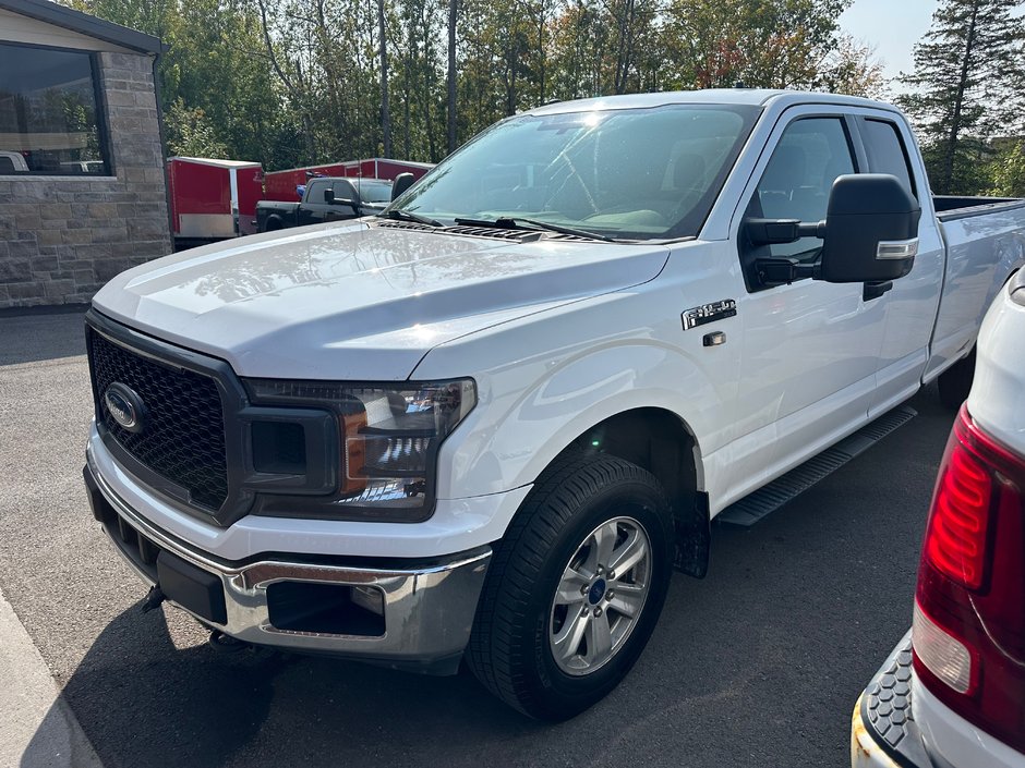 Ford F-150 2018 | #{stock} | Automobiles Desjardins à Québec