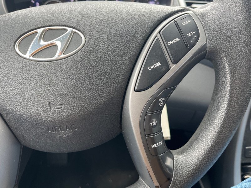 2014 Hyundai Elantra GL at - Bluetooth - Heated Seats | #P0326 ...