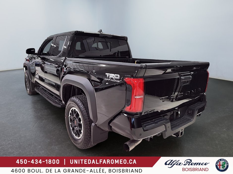 United Auto Alfa Romeo à Boisbriand | Toyota Tacoma TRD 2025 | #{stock}